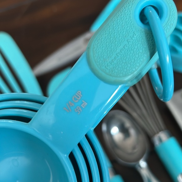 KitchenAid | Kitchen | Lot Of 9 Kitchenaid Kitchen Utensils Aqua Teal ...